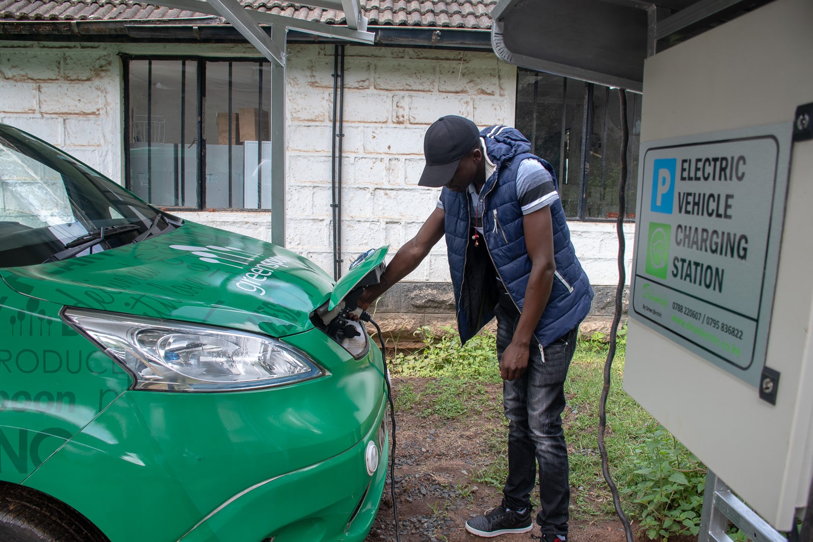 Rethinking Transport Lab: Rethinking e-mobility in Africa - Changing Transport